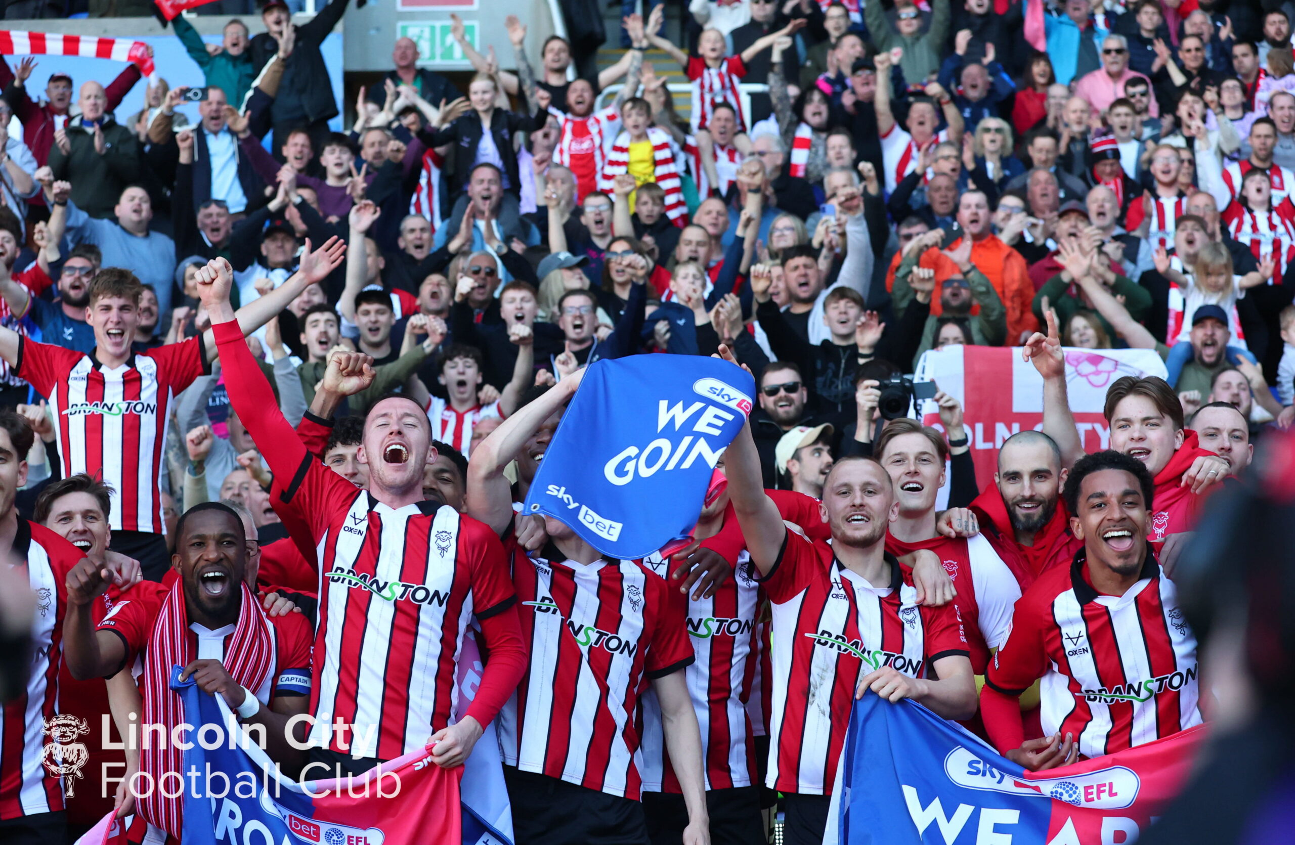 Reading 06.04 (1019) fans | The Stacey West
